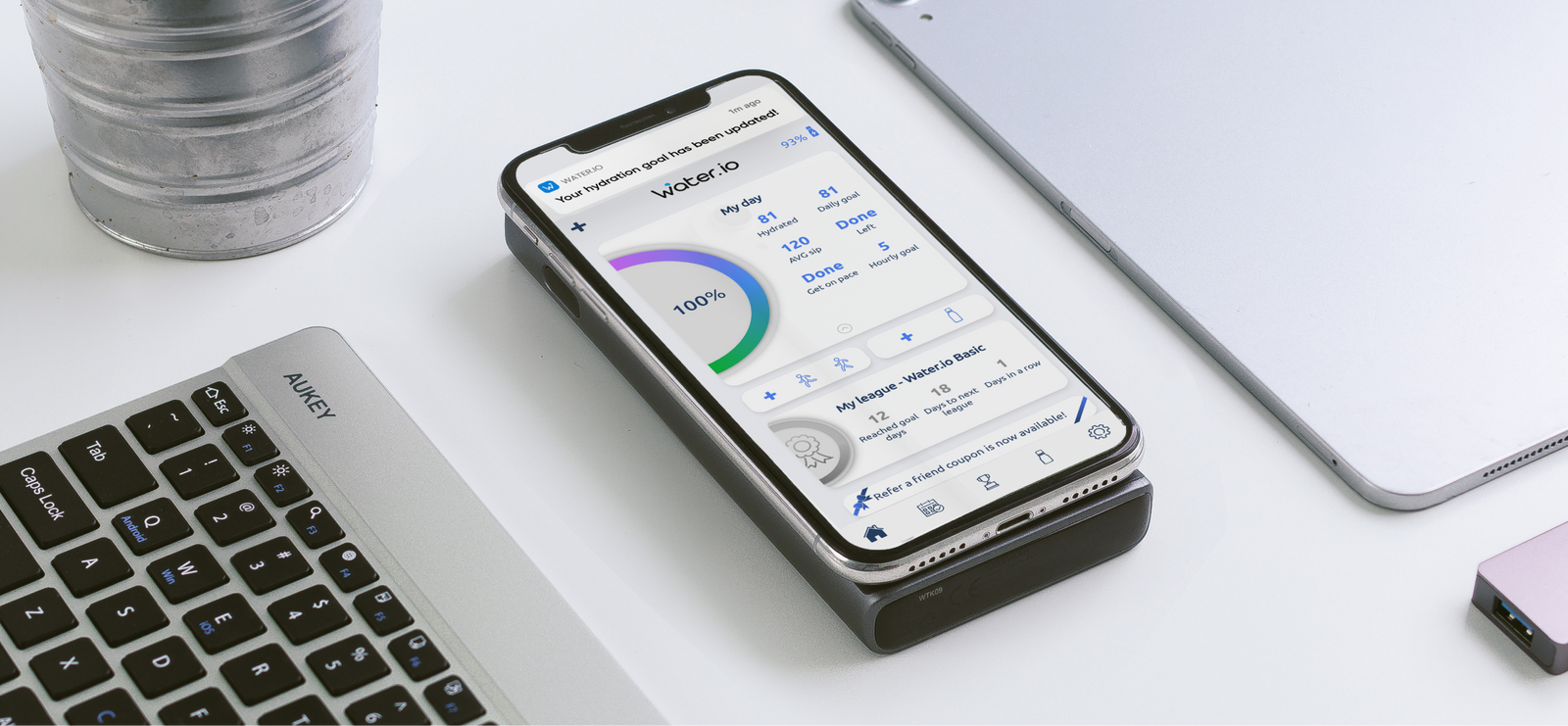 Water.io's smart water bottle - the bottle that reminds you to drink